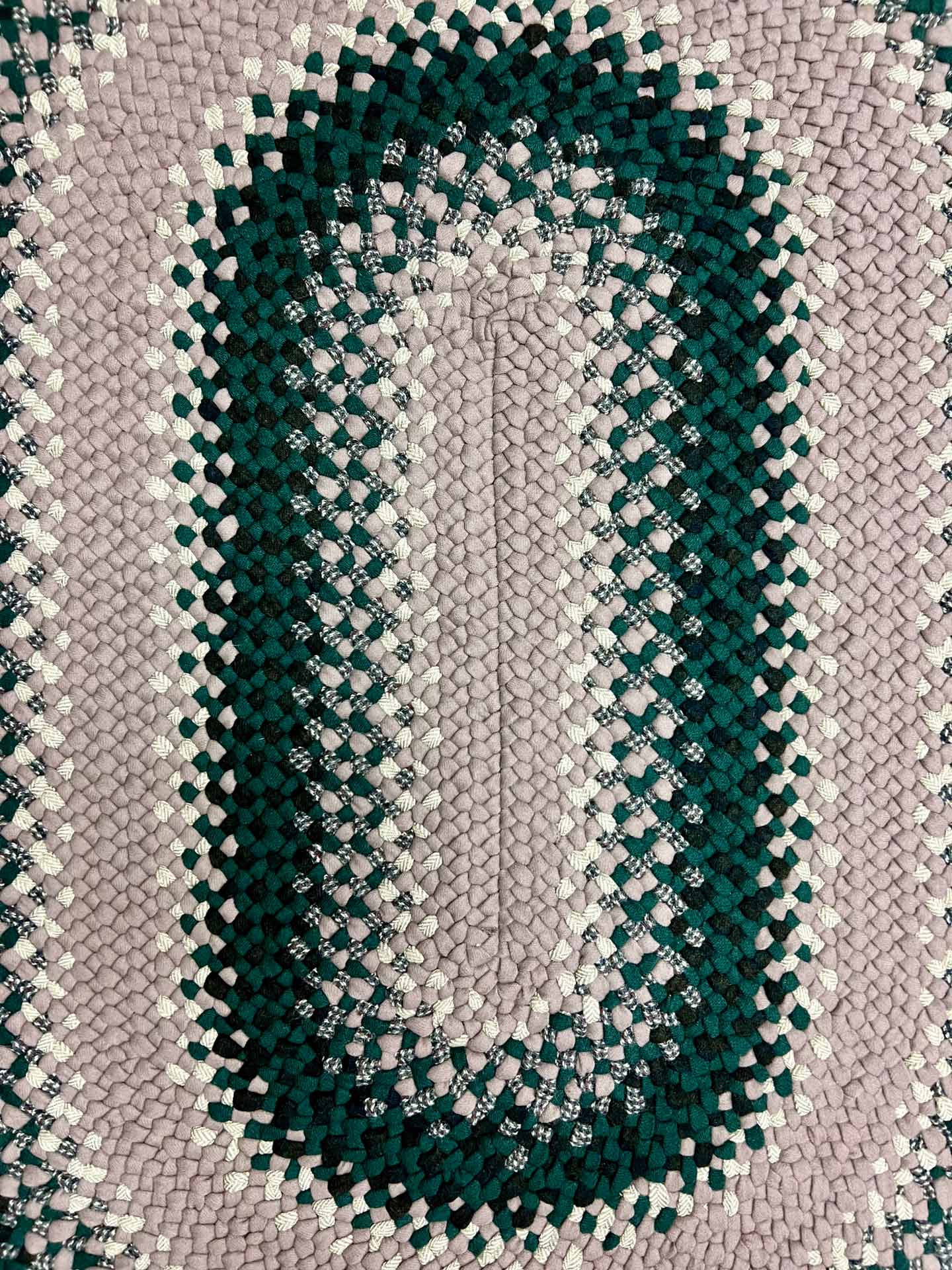 2'3" x 3'4" Mauve Wool Braided Rug